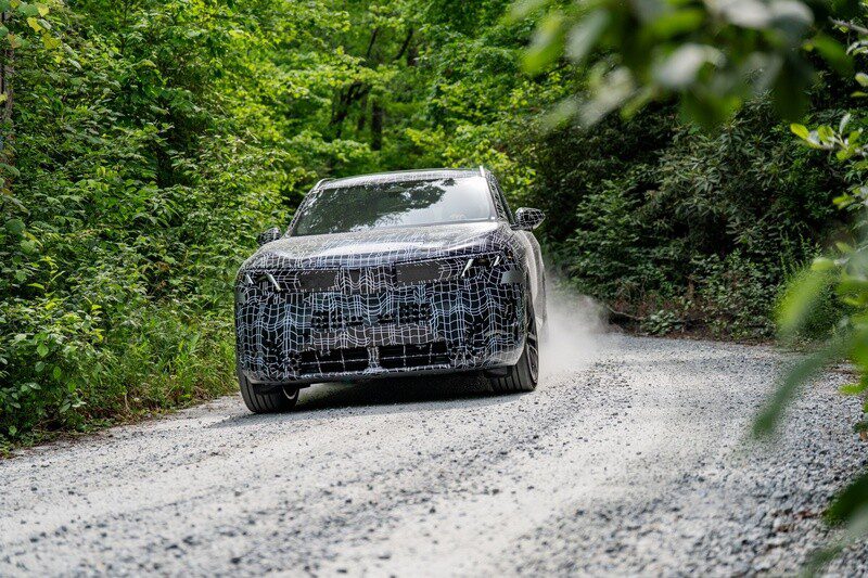 Novo BMW X5 entra na fase final de testes